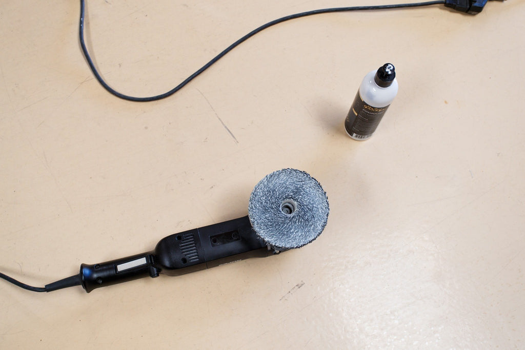 Gold Series Buffing Compound | Jay Leno's Garage Australia